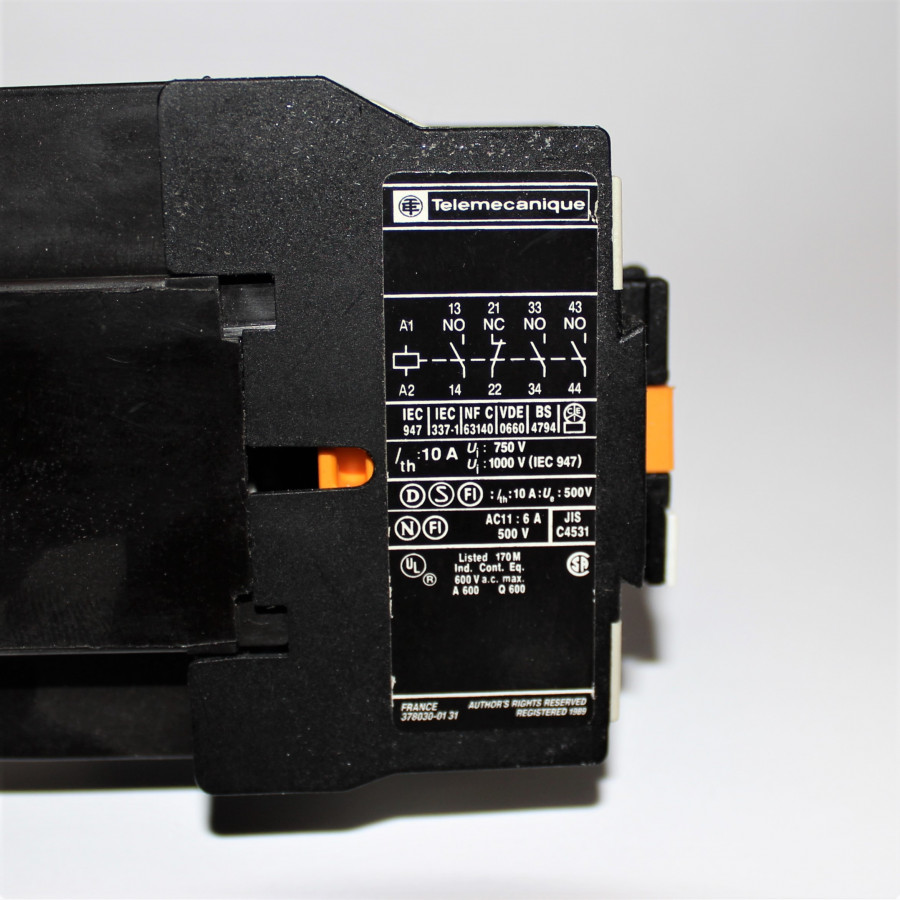 Telemecanique CA3 DN31 kontaktor med 230V Spole - Bestil her!