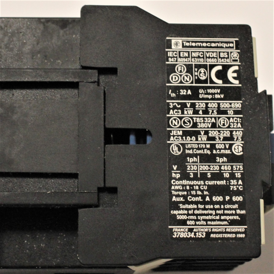 Telemecanique kontaktor LC1 D18 10 med 230V Spole - Køb billigt her!